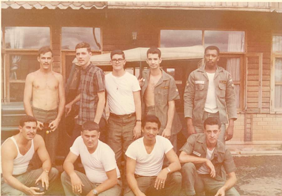 Index of /Pictures/1966-1968_morrison_charles/