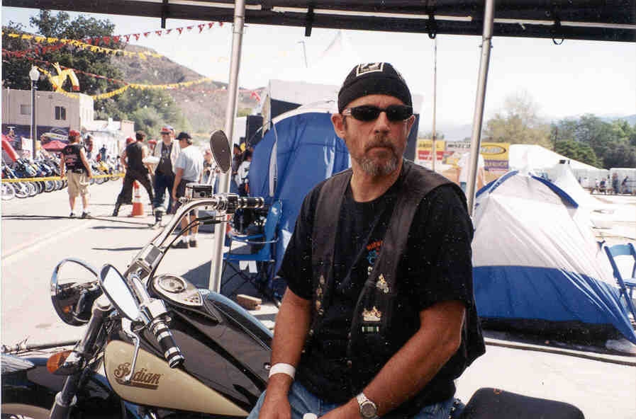 Index of /Pictures/1969-1971-salter_george/